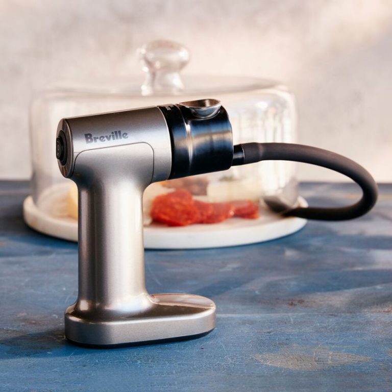Add Smoky Aroma to Your Food & Beverages with Breville Smoking Gun ...