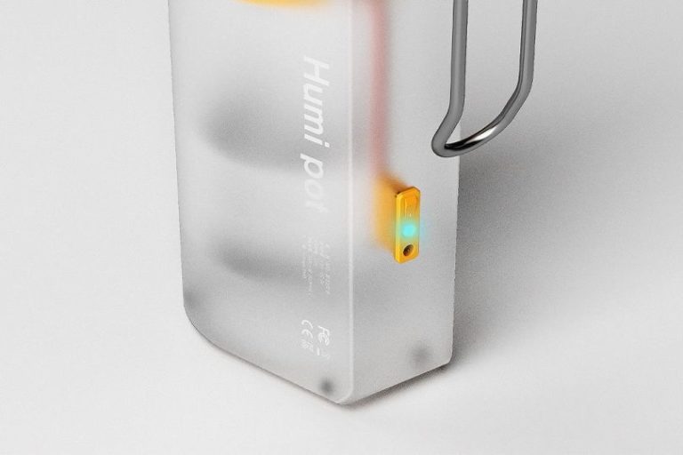 Humi Pot Dehumidifier Functions and Looks Like a Kettle